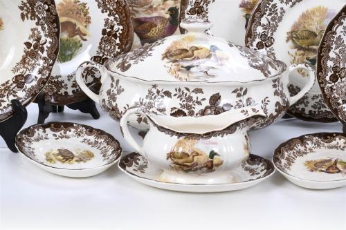 ENGLISH TABLEWARE THE ROYAL WORCESTER GROUP PALISSY GAMES SERIES, MID ...